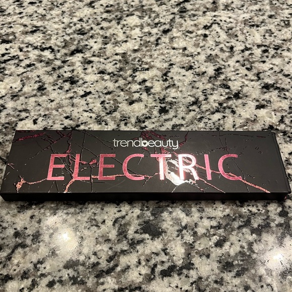 Makeup | Trend Beauty Electric Eyeshadow Palette New | Poshmark